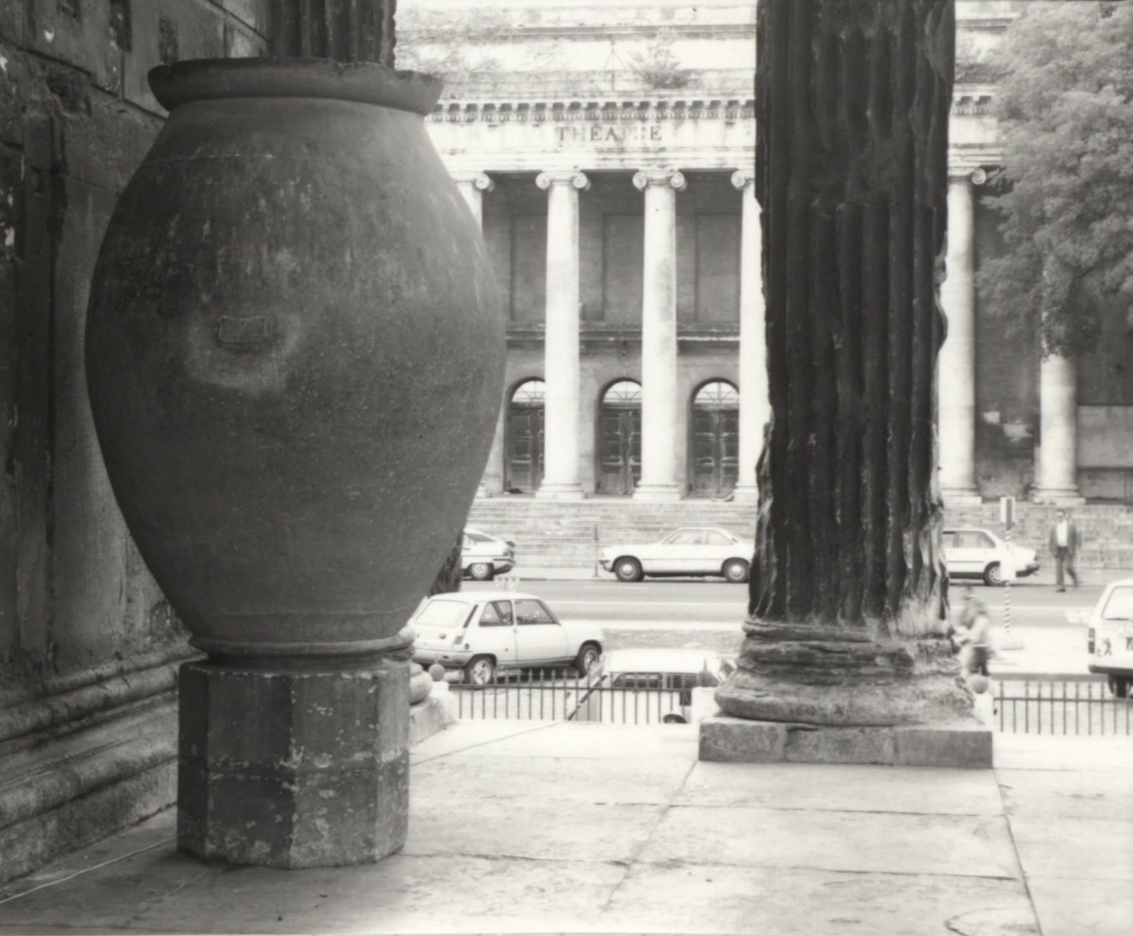 Dolium - La Maison Carrée